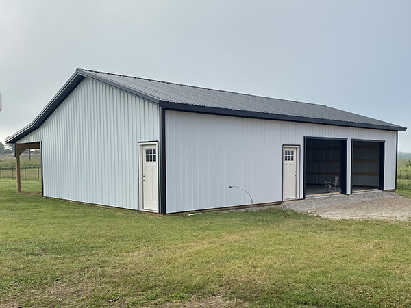 Durable, Custom Built Workshops & Garages in Bastrop County